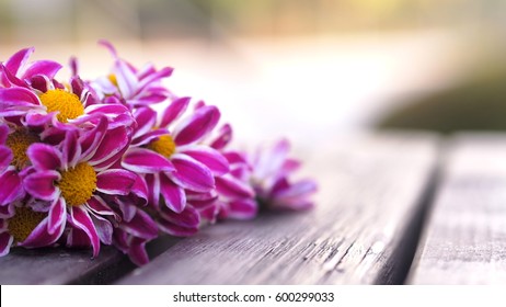 473,207 Fresh flowers on wooden table Images, Stock Photos & Vectors ...