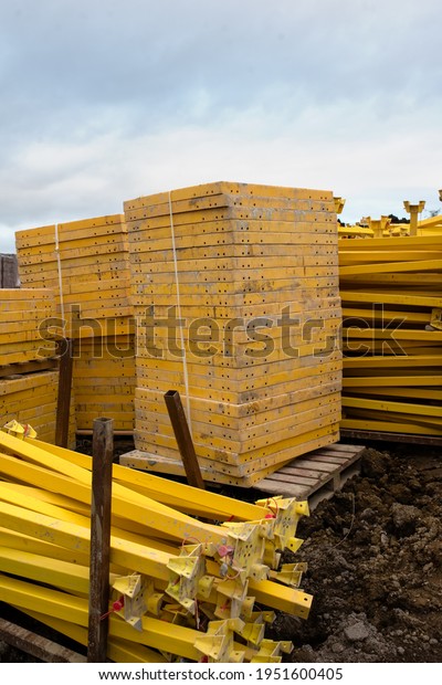 Table Form Deck Formwork Flying Form Stock Photo 1951600405 | Shutterstock