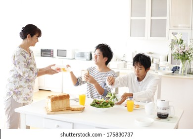 Table Landscape Breakfast Stock Photo 175830737 | Shutterstock