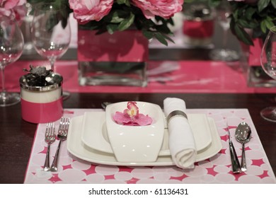 22,880 Fancy forks Images, Stock Photos & Vectors | Shutterstock