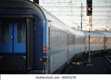 59,965 Traffic lights trains Images, Stock Photos & Vectors | Shutterstock