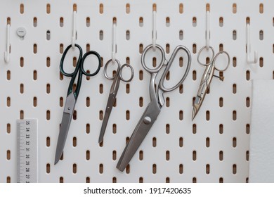 471 Perforation and scissors Images, Stock Photos & Vectors | Shutterstock