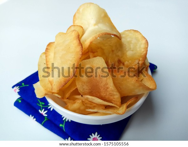 Tapioca Chips Cassava Chips Deep Fried Stock Photo 1575105556 ...