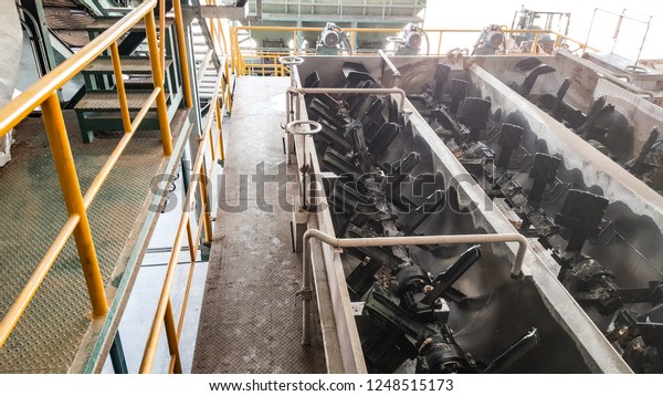 Tapioca Starch Root Chopper Knife Stock Photo 1248515173 | Shutterstock