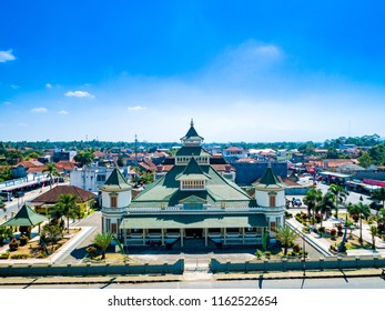 136 Masjid agung manonjaya Images, Stock Photos & Vectors | Shutterstock
