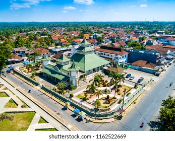 136 Masjid agung manonjaya Images, Stock Photos & Vectors | Shutterstock