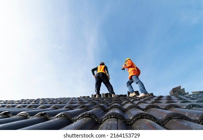 Team Construction Workers Work Clothes Installed Stock Photo 2164153729 ...