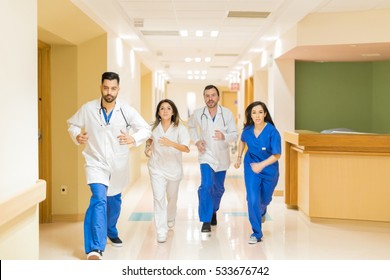18,930 Running doctor Images, Stock Photos & Vectors | Shutterstock