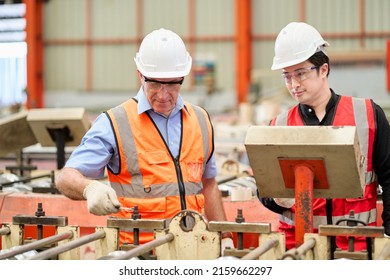 1,857 Steel Rolling Worker Images, Stock Photos & Vectors | Shutterstock