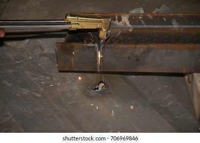 34 Using welding hood Images, Stock Photos & Vectors | Shutterstock