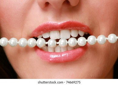 1,985 Pearl teeth Images, Stock Photos & Vectors | Shutterstock