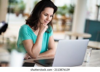 1,045 Brooding room Images, Stock Photos & Vectors | Shutterstock