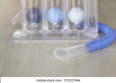 Three Balls Incentive Spirometer Deep Patient Stock Photo 575217946 ...