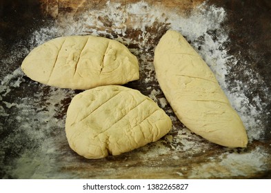 259 imágenes de Bread trough - Imágenes, fotos y vectores de stock ...