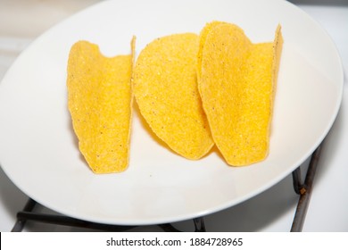 302 Empty taco shells Images, Stock Photos & Vectors | Shutterstock