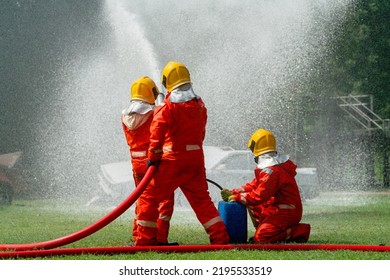 2,096 Fireman support Images, Stock Photos & Vectors | Shutterstock