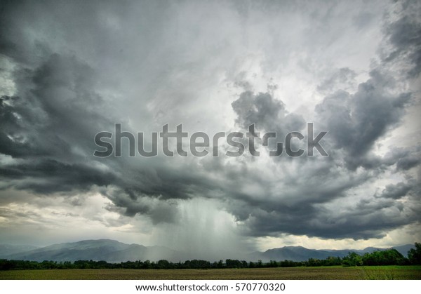 Thundercloud Possible Formation Tornado Thundercloud Possible Stock ...