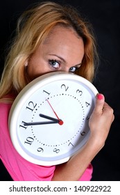 Learning Tell Time Cute Little Girl Foto de stock 1139581745 | Shutterstock