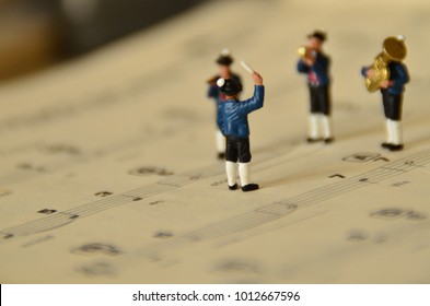 4,848 Miniature music Images, Stock Photos & Vectors | Shutterstock