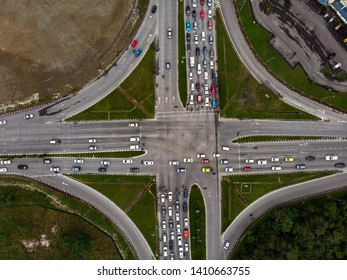Top Down View Road Intersection Crowded Stock Photo 1410663755 ...