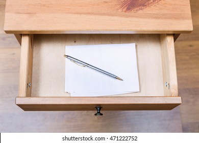Top View Folded Note Pen Open Stock Photo 471222752 | Shutterstock