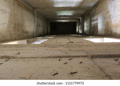 290 Elevator Inside Top View Images, Stock Photos & Vectors | Shutterstock