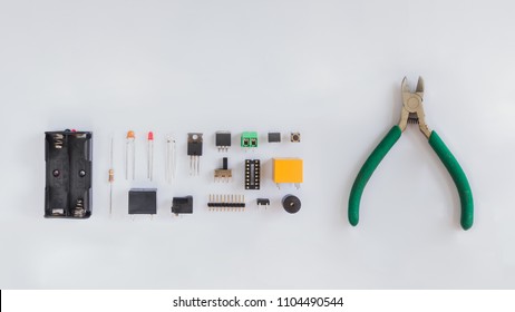 132 Pcb tool kit Images, Stock Photos & Vectors | Shutterstock