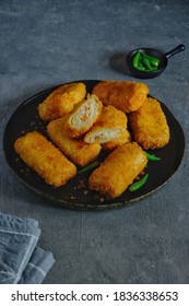 12 Risoles rogut Images, Stock Photos & Vectors | Shutterstock