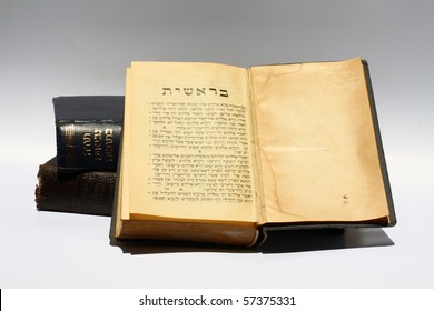 909 Open torah book Images, Stock Photos & Vectors | Shutterstock