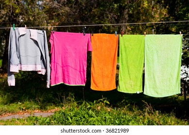 37,730 Green washing line Images, Stock Photos & Vectors | Shutterstock