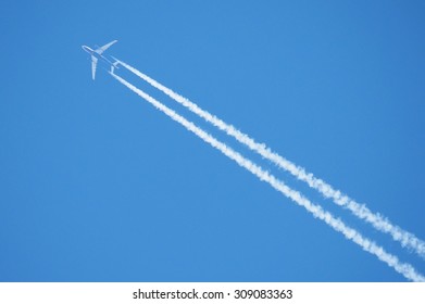 Trace Plane Sky Stock Photo 309083363 | Shutterstock