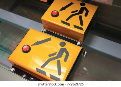 Traffic Light Button Stock Photo 772363726 | Shutterstock