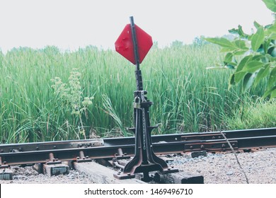 757 imágenes de Train track split - Imágenes, fotos y vectores de stock ...