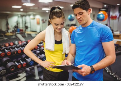 8,191 Trainers with clients Images, Stock Photos & Vectors | Shutterstock