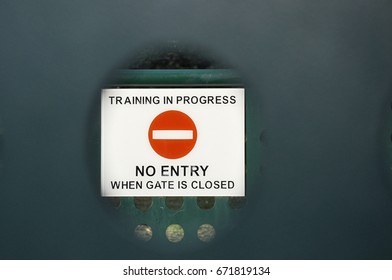 10,149 Training in progress 이미지, 스톡 사진 및 벡터 | Shutterstock