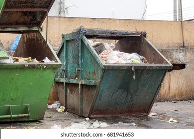 11,219 Dirty dumpsters Images, Stock Photos & Vectors | Shutterstock