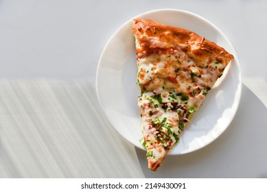 7,368 Triangular slices Images, Stock Photos & Vectors | Shutterstock