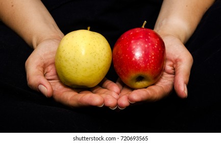 76,460 Two apple Images, Stock Photos & Vectors | Shutterstock
