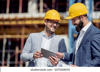 Engineer Customer Shaking Hands Having Agreement Foto de stock ...