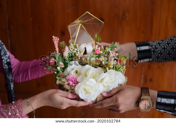 Two Hands Engaged Lovers Stock Photo 2020102784 | Shutterstock Two Hands Engaged Lovers Stock Photo 2020102784 | Shutterstock
