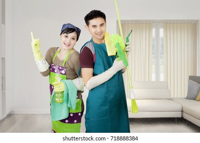 17,288 Smiling maid worker Images, Stock Photos & Vectors | Shutterstock