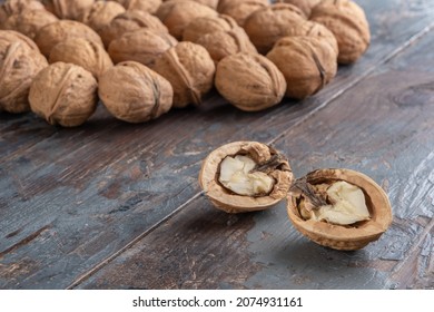 1,767 Split walnut Images, Stock Photos & Vectors | Shutterstock