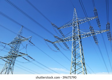 11,942 Overhead Power Cable Images, Stock Photos & Vectors | Shutterstock