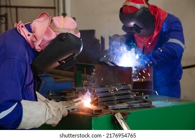 Two Welder Assembling Workpiece By Process Stock Photo 2176954765 ...