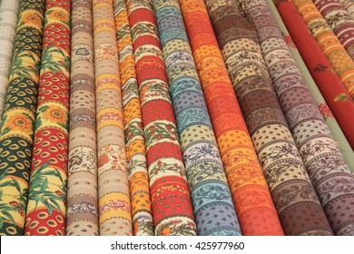 32,880 Provence fabric Images, Stock Photos & Vectors | Shutterstock