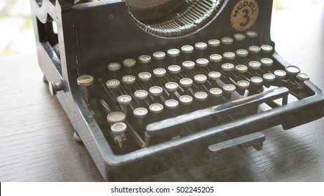 Typing Machine Stock Photo 502245205 | Shutterstock