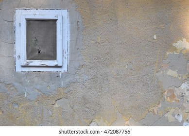 Uncared Small Window Wall Stock Photo 472087756 | Shutterstock