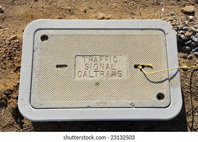 Underground Pullbox Join Terminate Traffic Signal Foto Stok 23132503 ...