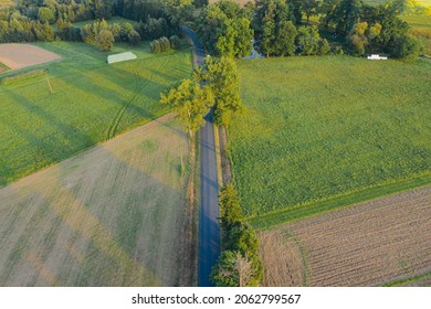 1,824 Undulating Road Images, Stock Photos, 3D objects, & Vectors ...