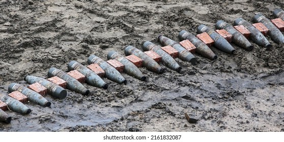 599 Unexploded Shells Images, Stock Photos & Vectors | Shutterstock